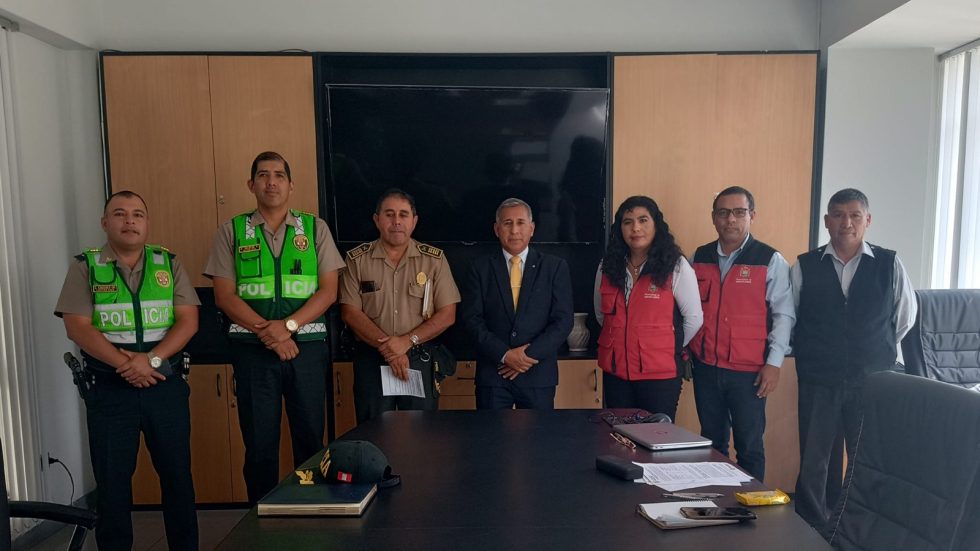 Alejandra Chacón, Veinticinco años de servicio y un premio nacional ...